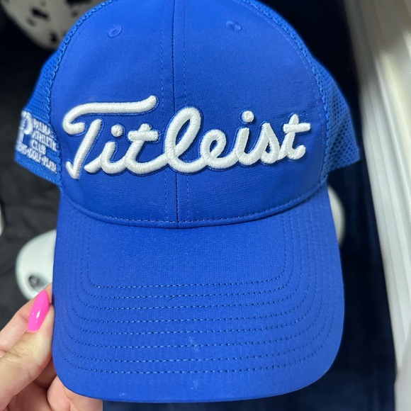 Titleist | Accessories | Titleist Adjustable Golf Cap | Poshmark